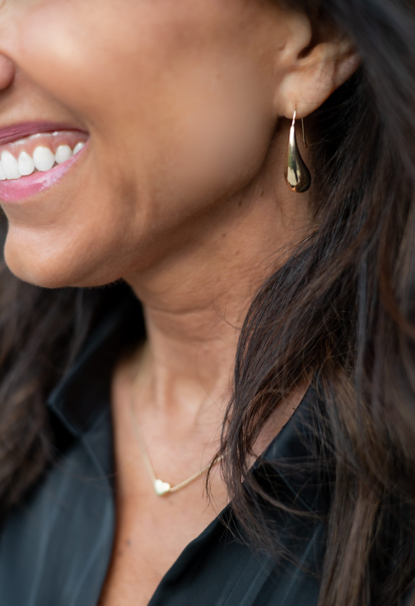 Sparkle and Shine: Holiday Looks with EVEREVE - Cyndi Spivey